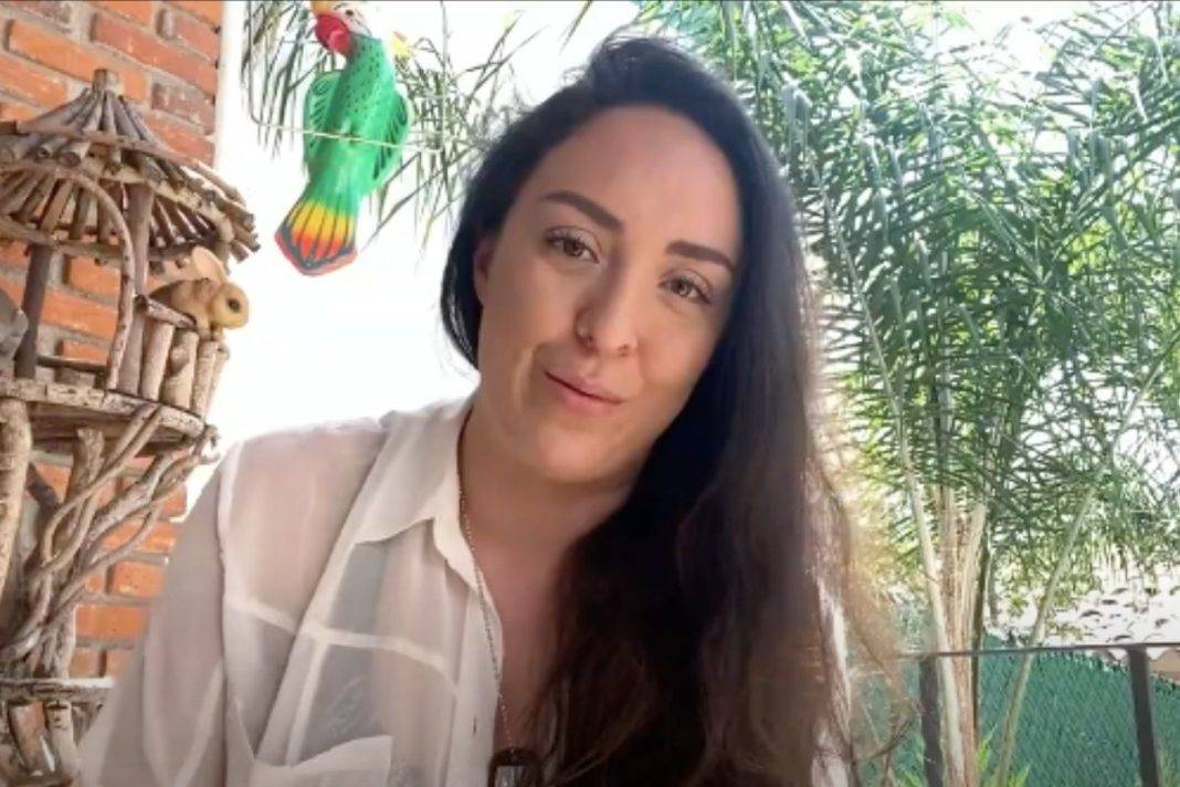 Alexa Bueno, la youtuber de la Sedena renuncia tras sufrir acoso ...